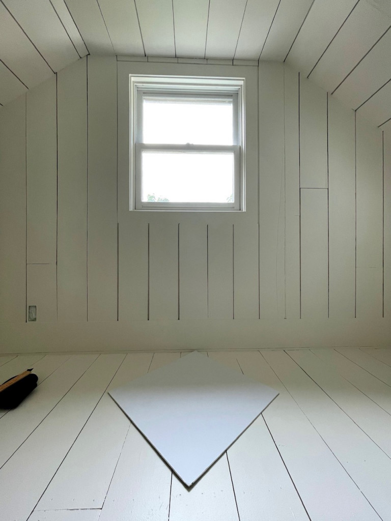 Floor Painting and a Harlequin Diamond Floor Pattern - Kindred Vintage